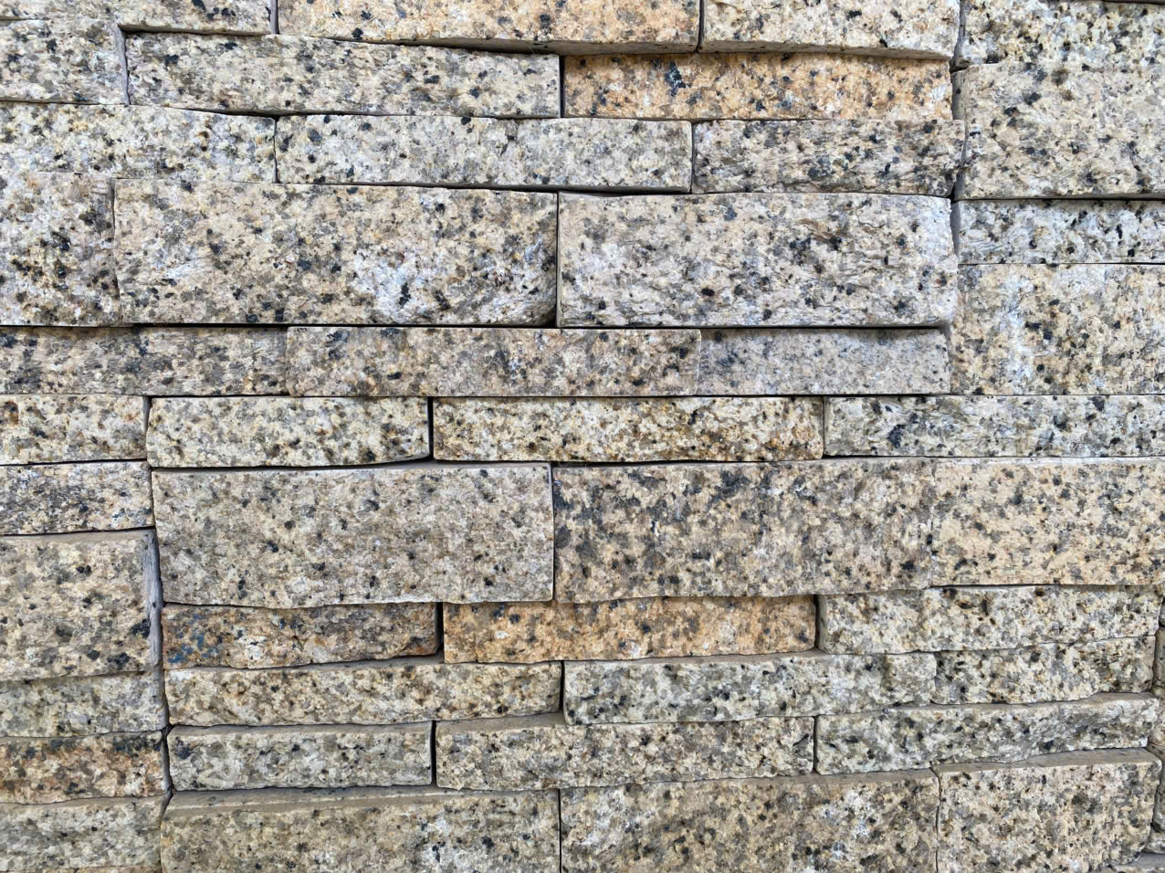 Wall Cladding – Yellow Granite – Natural Cleft